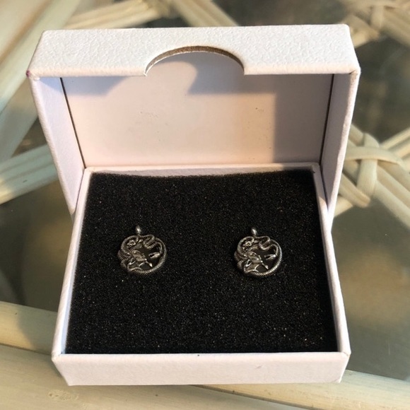 codear | Jewelry | Codear Piercing Medusa Gauges Nib | Poshmark